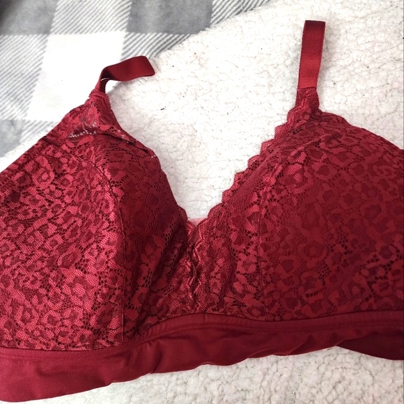 Auden | Intimates & Sleepwear | 525 Auden Burgandy Lace Brallet Sixe 2x ...